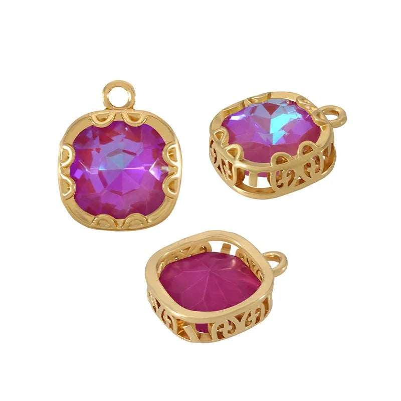 Facetterad Berlock Fyrkant Fuchsia 12mm - Lyxiga Smyckesdelar – Hilmas ...